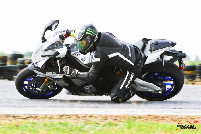 Review : Yamaha YZF-R1M VS R1 60th Anniversary Edition ครั้งแรกในไทย ...