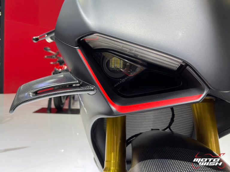 เจาะเหลี่ยมโหด Ducati Panigale V4 SP2 ไม่สวยตรงไหน เอาปากกามาวง - MOTOWISH