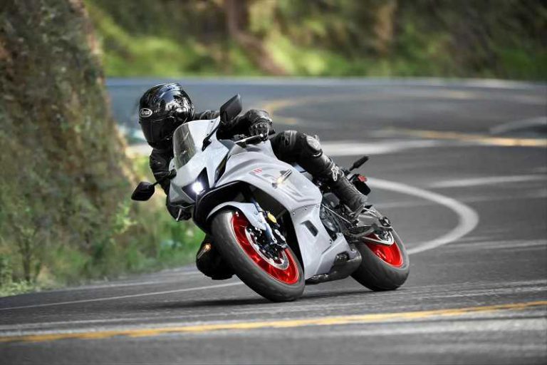 Yamaha เปิดตัว YZF-R7 และ YZF-R3 อัพเดทสีใหม่ปี 2023 - MOTOWISH