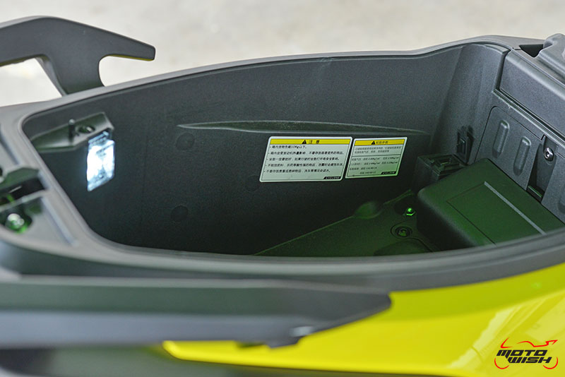 รีวิว Cyclone RT2 สกู๊ตเตอร์พิกัด 250 cc. ดีไซน์ล้ำสมัย สมรรถนะไม่ ...