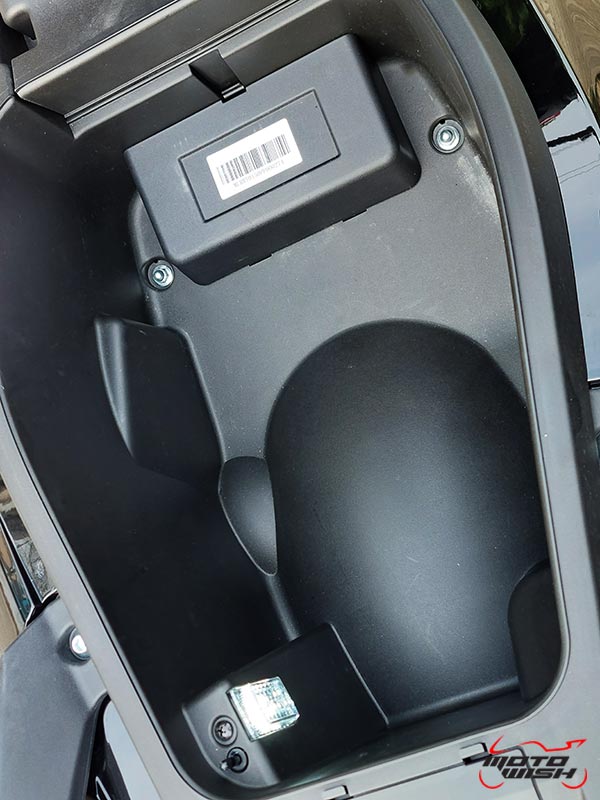 รีวิว Cyclone RT1 รถแดนมังกรพร้อมท้าชนทุกแบรนด์ - MOTOWISH