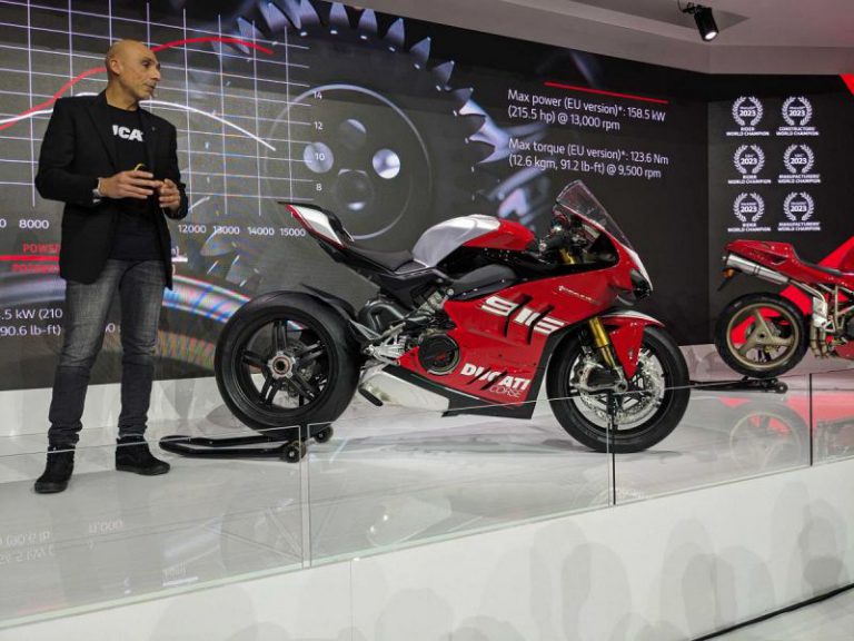 Ducati Panigale V4 SP2 30° Anniversario 916 มีแค่ 500 คันเท่านั้น - MOTOWISH