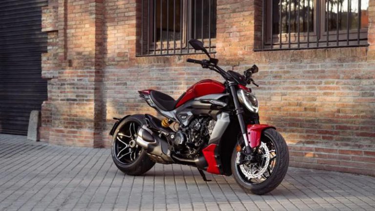 2025 Ducati XDiavel V4 พร้อมเครื่องยนต์ Granturismo V4 - MOTOWISH