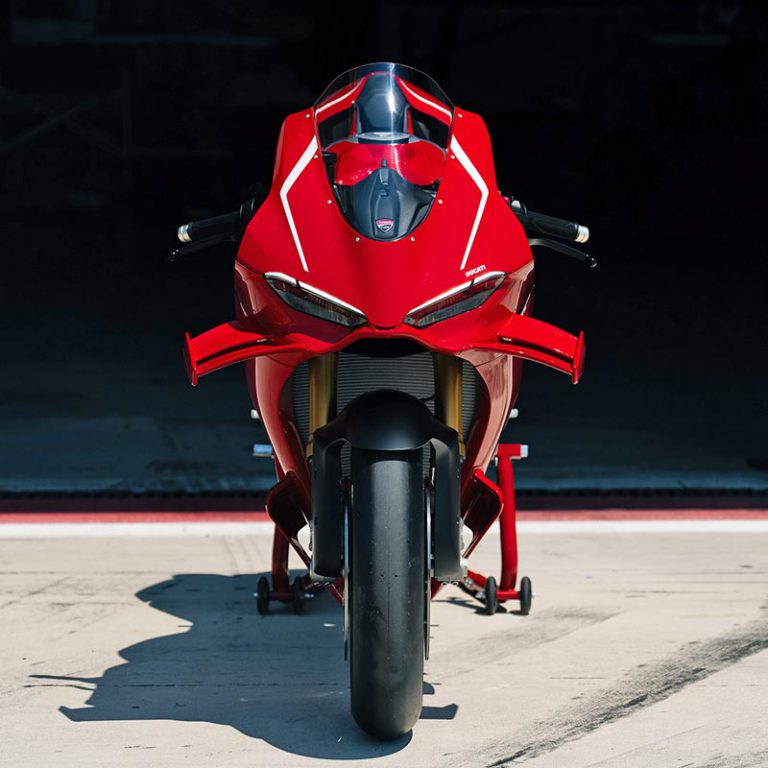 Ducati New Panigale V4R 2026 ตัวโหดรถแข่งในคราบรถถนน 239 แรงม้า ทะลุ ...